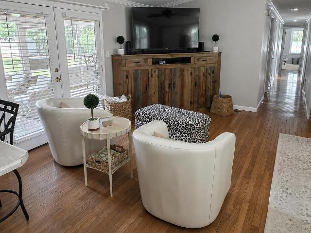 104 Pineview Drive