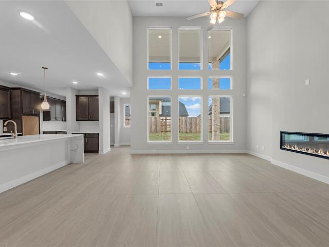 104 Pinyon Pine Dr