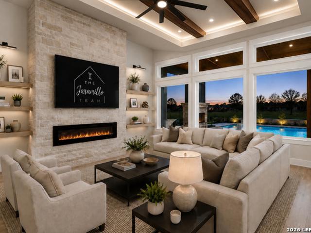 104 Pioneer Dr