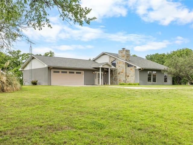 104 Private Road 4757, Rhome, TX 76078