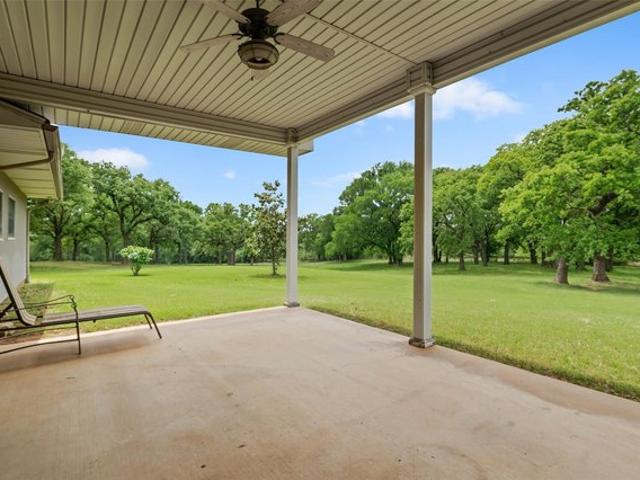 104 Private Road 4757, Rhome, TX 76078