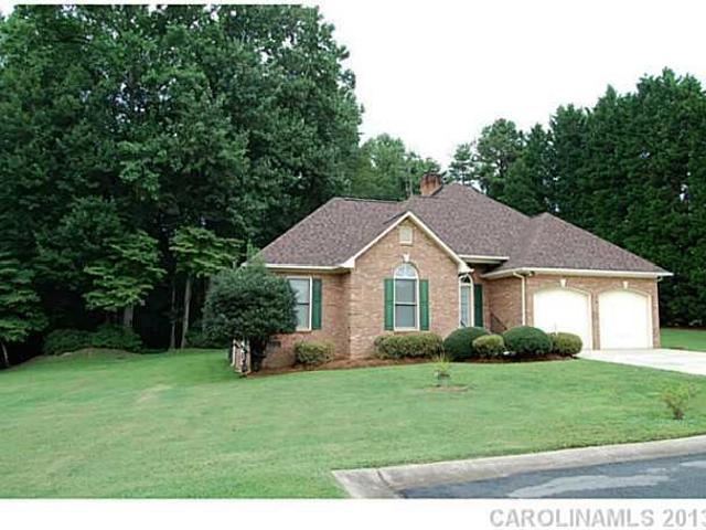 104 Provincial Rd, Gastonia, NC 28056