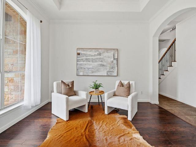 104 Quarry Lake Est