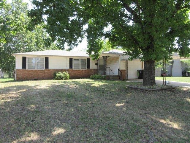 104 Robin Ln, Tecumseh, OK 74873