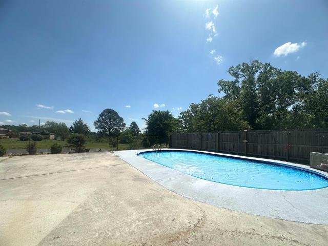 104 Rainbow Lane