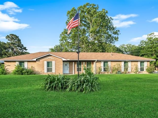 104 Rankin Rd, Trinity, TX 75862