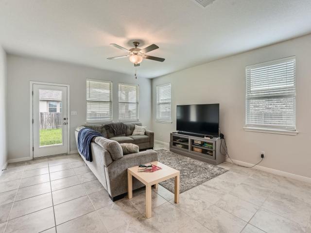 104 Red Cedar Ct