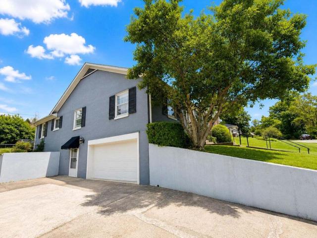 104 Reservoir Road