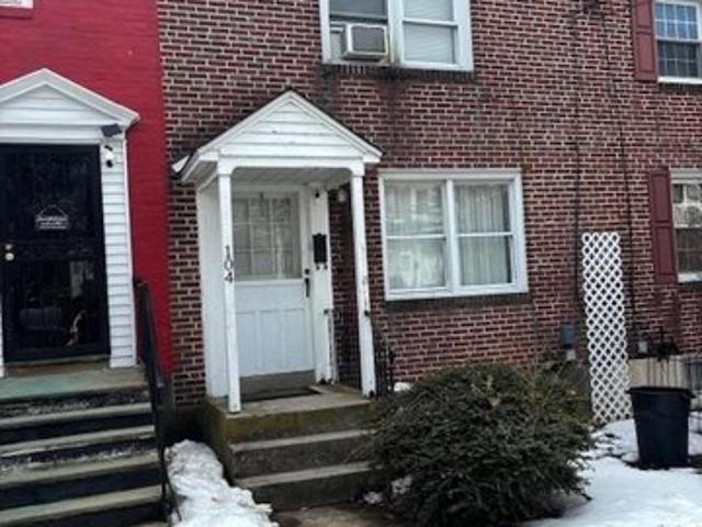 104 Rhodes Ave, Collingdale, PA 19023
