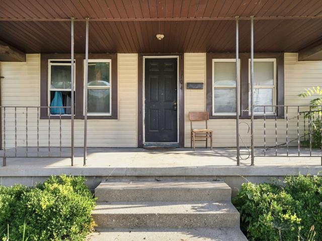 104 W Frech Street