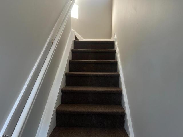 104 W High St FL 2