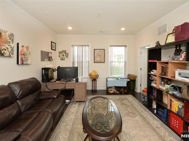 104 W Ramsey Terrace # 607