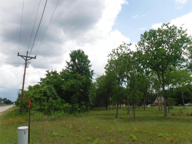 104 W Riverside Dr