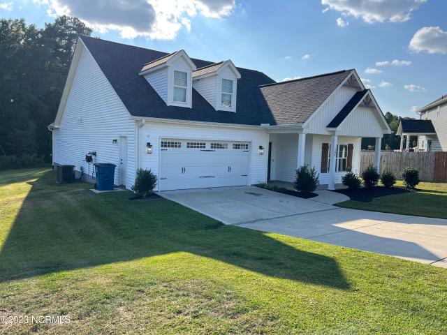 104 Woodford Lane
