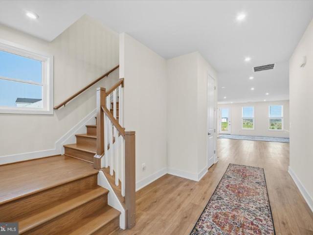 104 Wagtail Lane