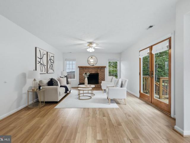 104 Westmorland Court