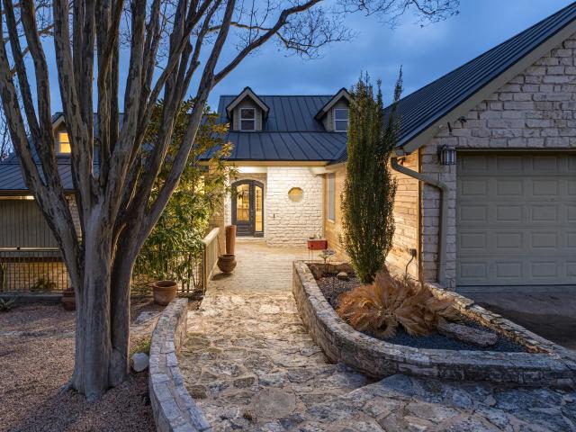 104 Weston Ln S, Austin, TX 78733 | MLS #1153