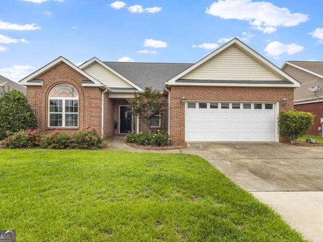 104 Witherspoon Ct, Warner Robins, GA 31088