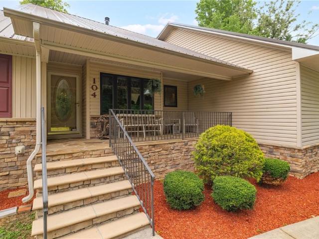 104 Willowbrook Drive