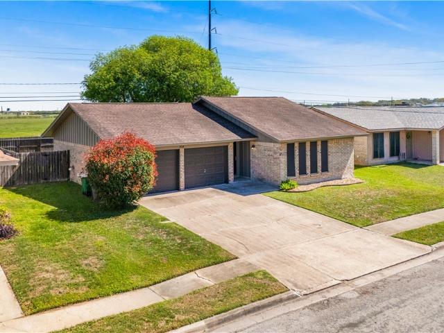 104 Willowick Drive