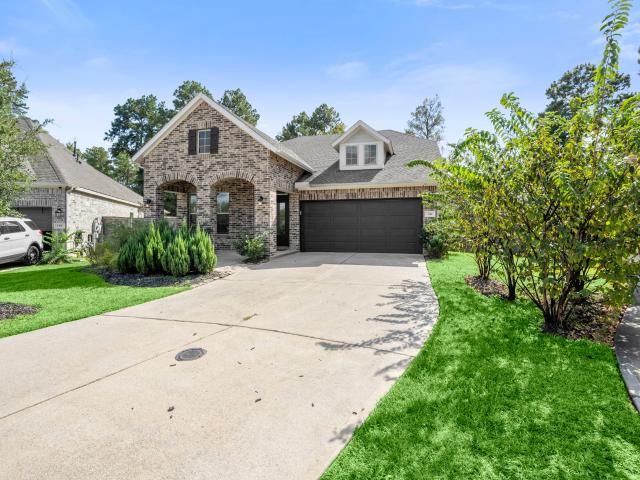 104 Winged Elm Court