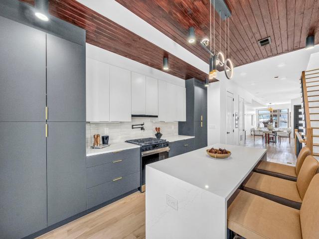 104 Terrace Ave