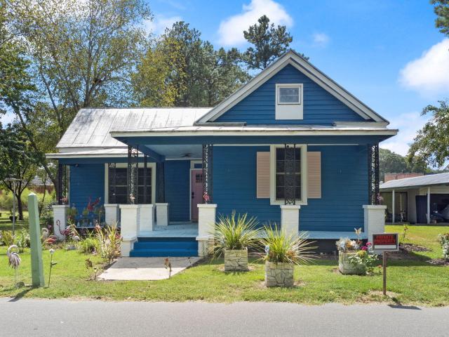 104 Trent Street