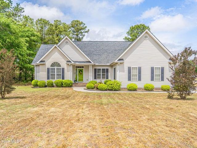 104 Trestle St, Hamlet, NC 28345