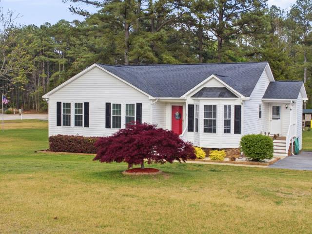 104 Trey Dr, Benson, NC 27504 | MLS #10157 | Compass