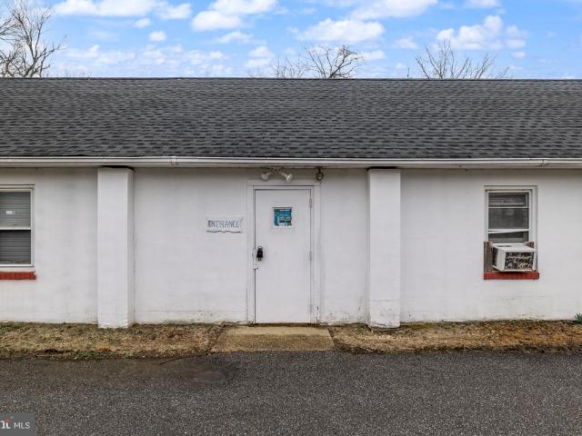 104 Tuckahoe Road