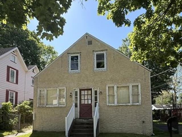 104 Union Ave, Stratford, NJ 08084