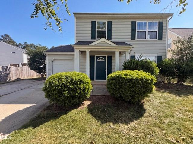 104 Valley Glen Dr, Morrisville, NC 27560