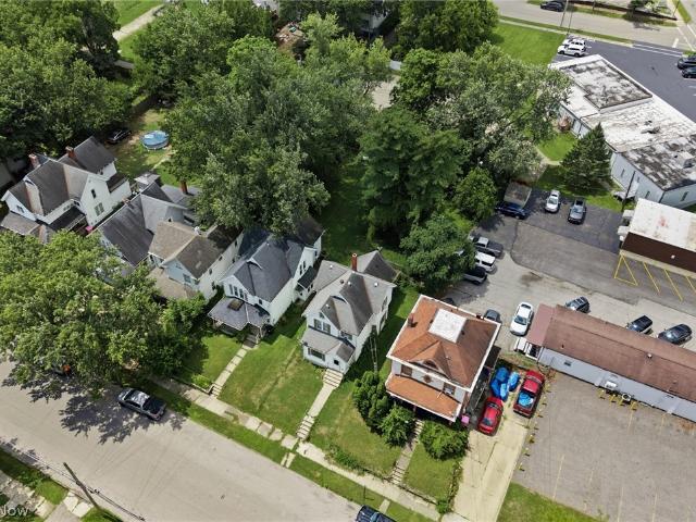 104 Vennum Avenue