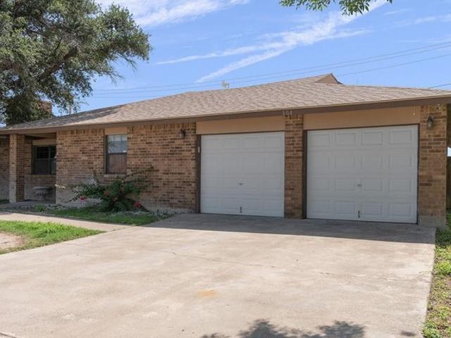 104 Vista Park, Del Rio, TX 78840