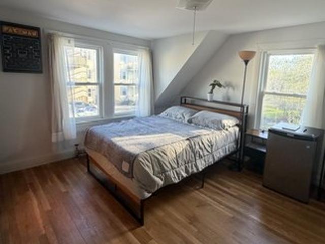 104R Homes Ave, Boston, MA 02122