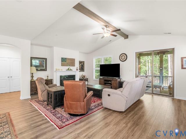 10541 Villa Green Terrace