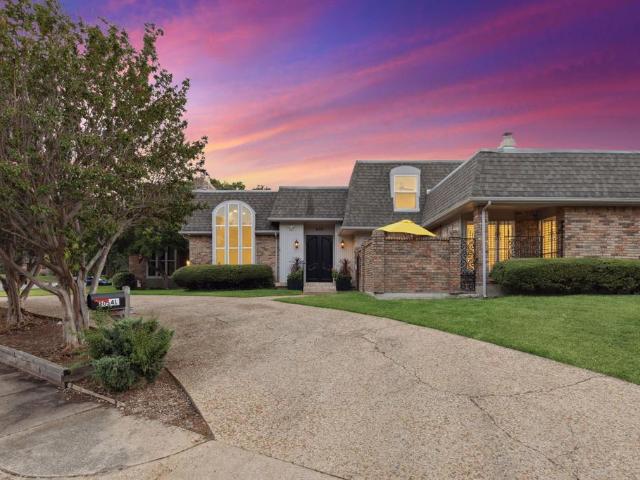 10541 Berry Knoll Drive