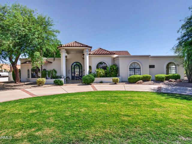 10541 e windrose drive