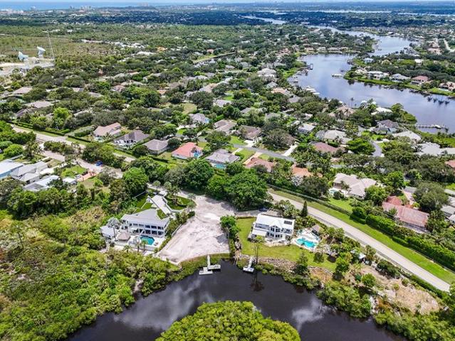 10541 SE Le Parc, Jupiter, FL 33469