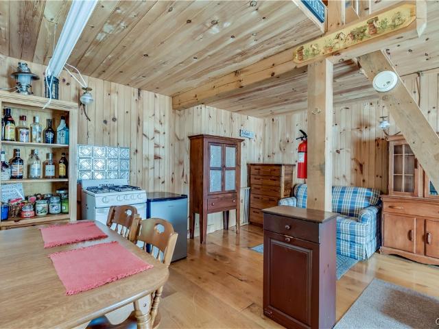 10547 Balsam Creek Road