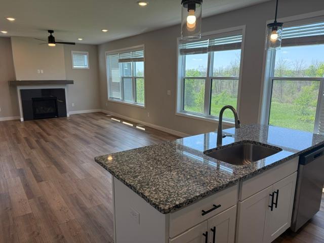 10547 Robinwood Road