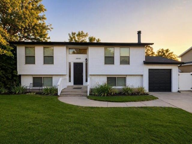 10544 S Clearview Dr, Sandy, UT 84070