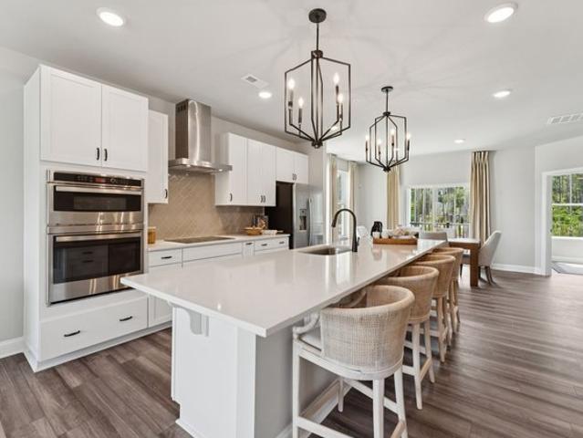 10546 Bailey Branch Dr Unit 201, Raleigh, NC 27614