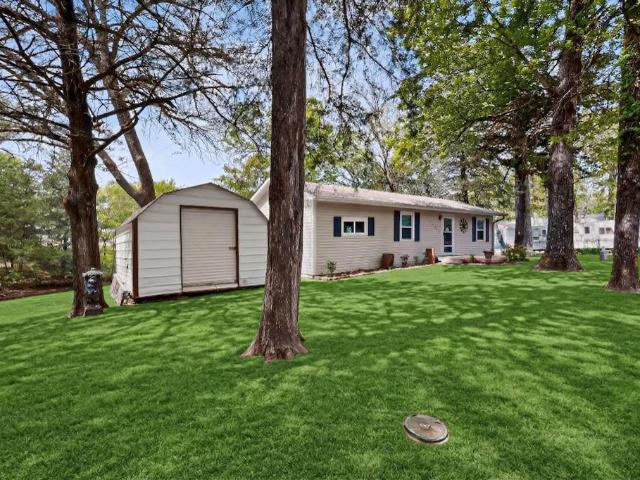 10546 Hoot Owl Hollow Dr, Wills Point, TX 75169 | MLS #21223