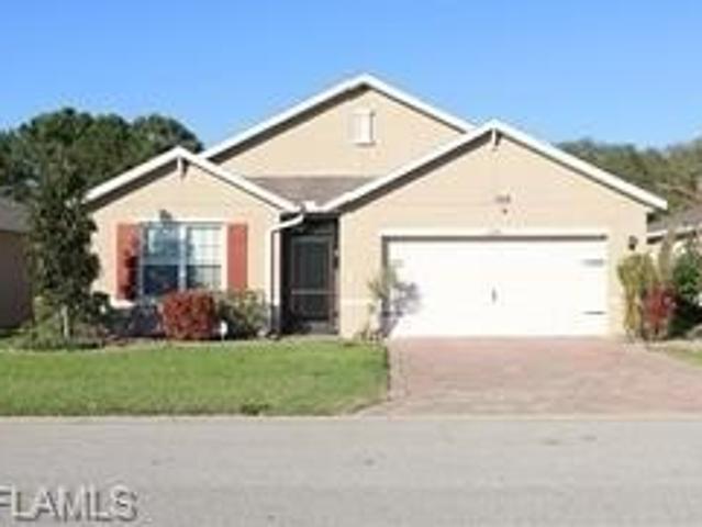 10548 Canal Brook Ln, Lehigh Acres, FL 33936