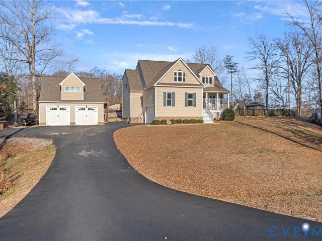 10548 Deer Lake Dr, New Kent, VA 23124 | MLS #2600 | Compass