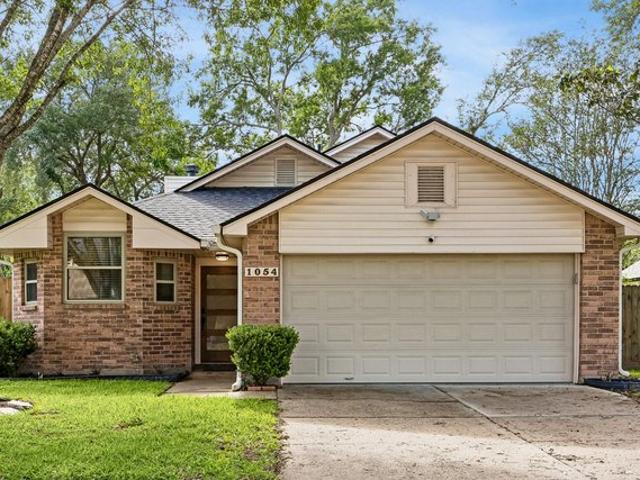 1054 Margate Dr, Pearland, TX 77584