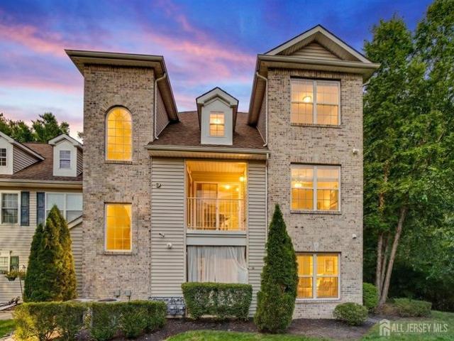 1054 Morning Glory Dr, Monroe, NJ 08831