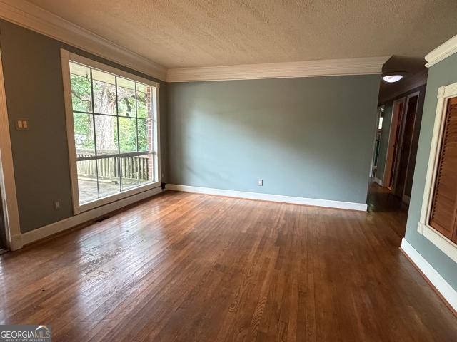 1054 College Station Road