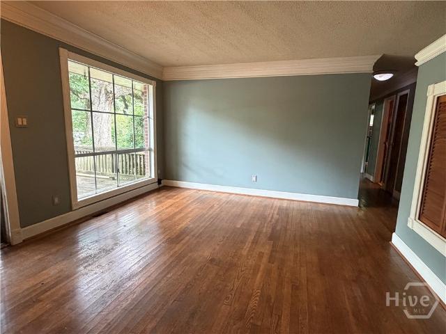 1054 College Station Road